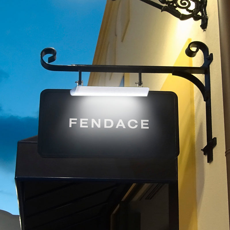 Solar Sign Lights: Advertising and Real Estate BICSSL-01 | Brighticonic